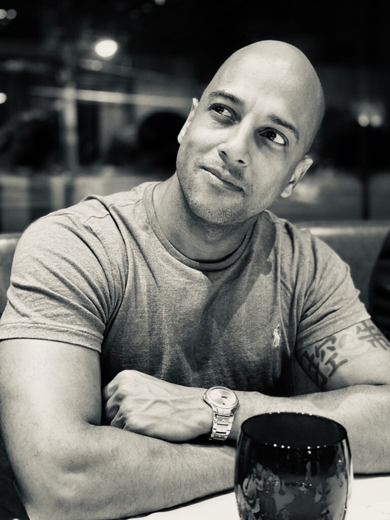 @adrian_gnlz Lnk.Bio · link in bio