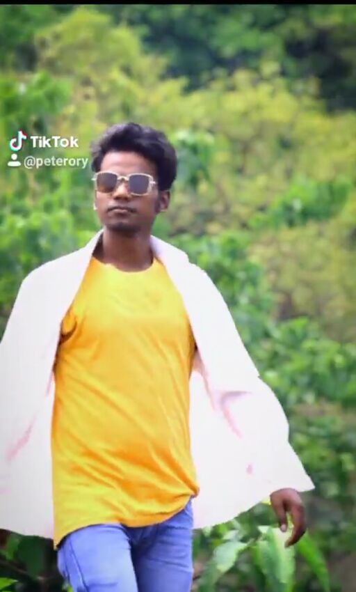 @adrian_by Lnk.Bio · link in bio