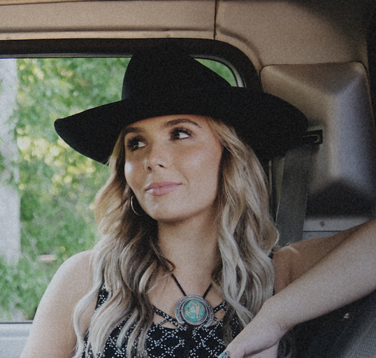 @alyssavflaherty Lnk.Bio · link in bio