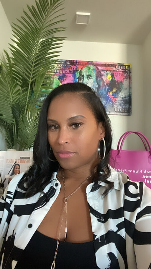 @takishaartis Lnk.Bio · link in bio