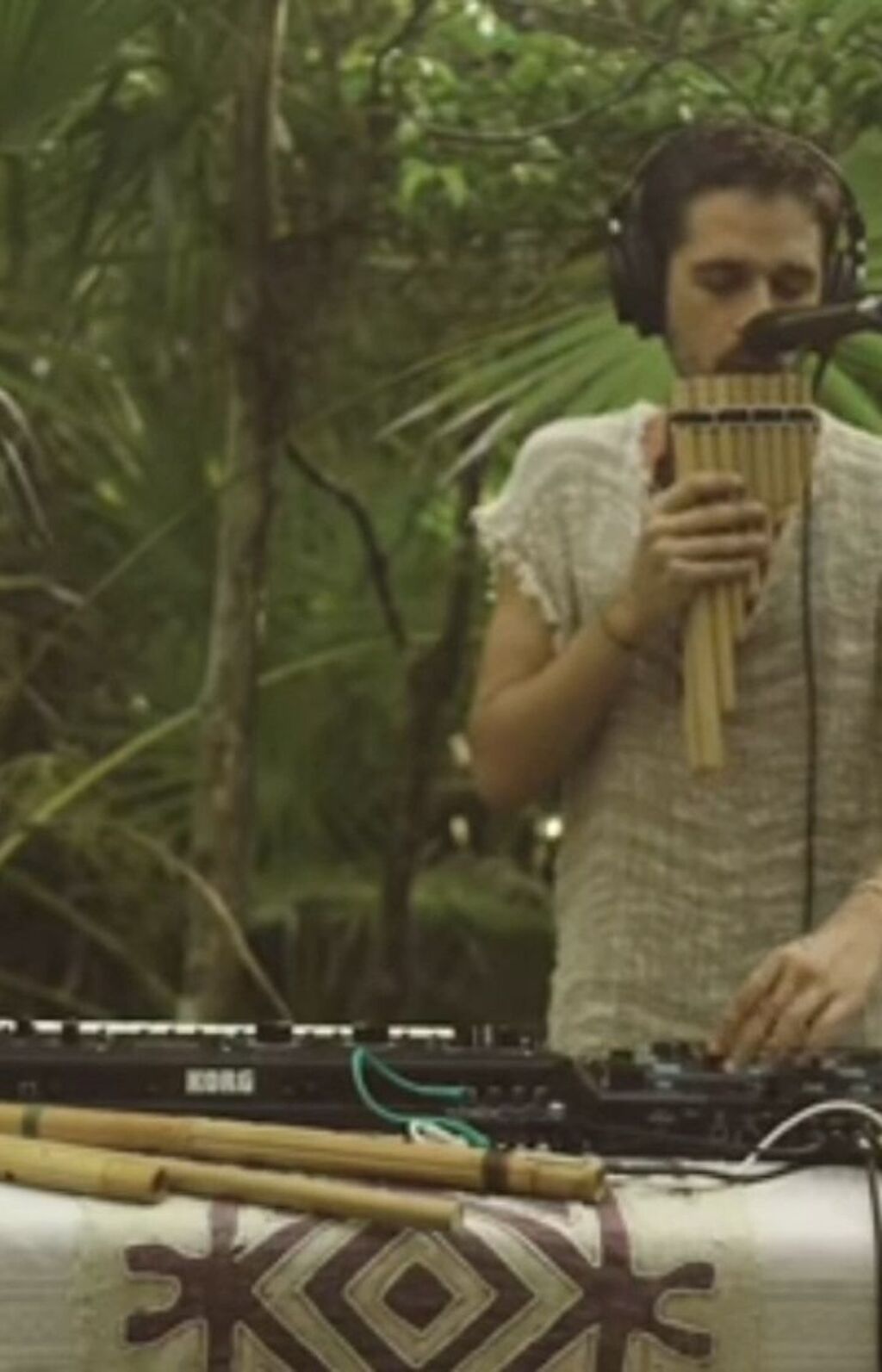 Shivelight Audiovisual Music Platform @shivelightofficial